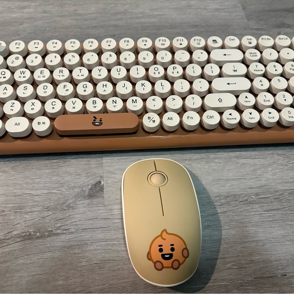 Other | Cute Brown And Cream Wireless Keyboard And Mouse Set | Poshmark